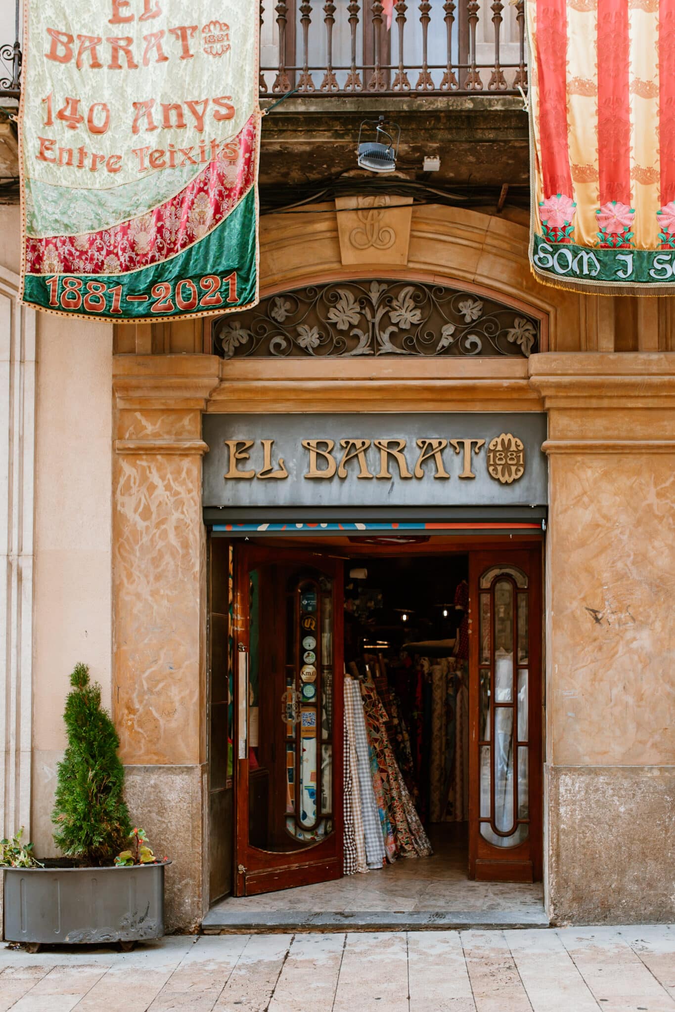 Reus Travel Guide: The best things to do in Reus, Spain!